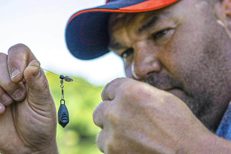 Catch more carp on the bomb and pellet | Will Raison