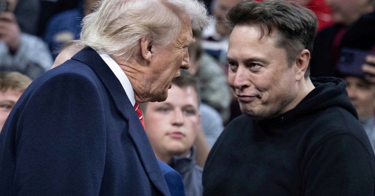 Elon langer ud efter Trump: Taler for døve øre