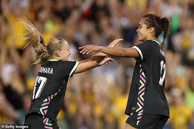 Nathan Cleary cheers on girlfriend Mary Fowler after heartwarming ...