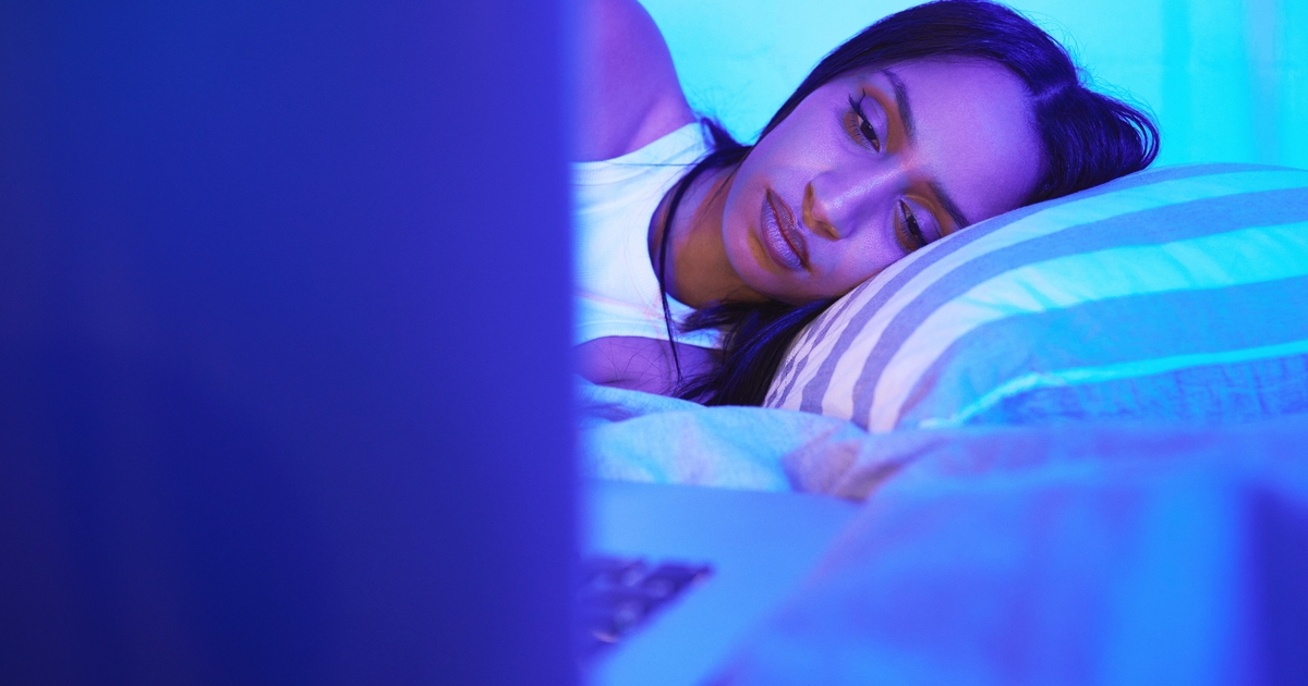 STUDY: Is Blue Light Really That Bad for Sleep? New Study Casts Doubt ...