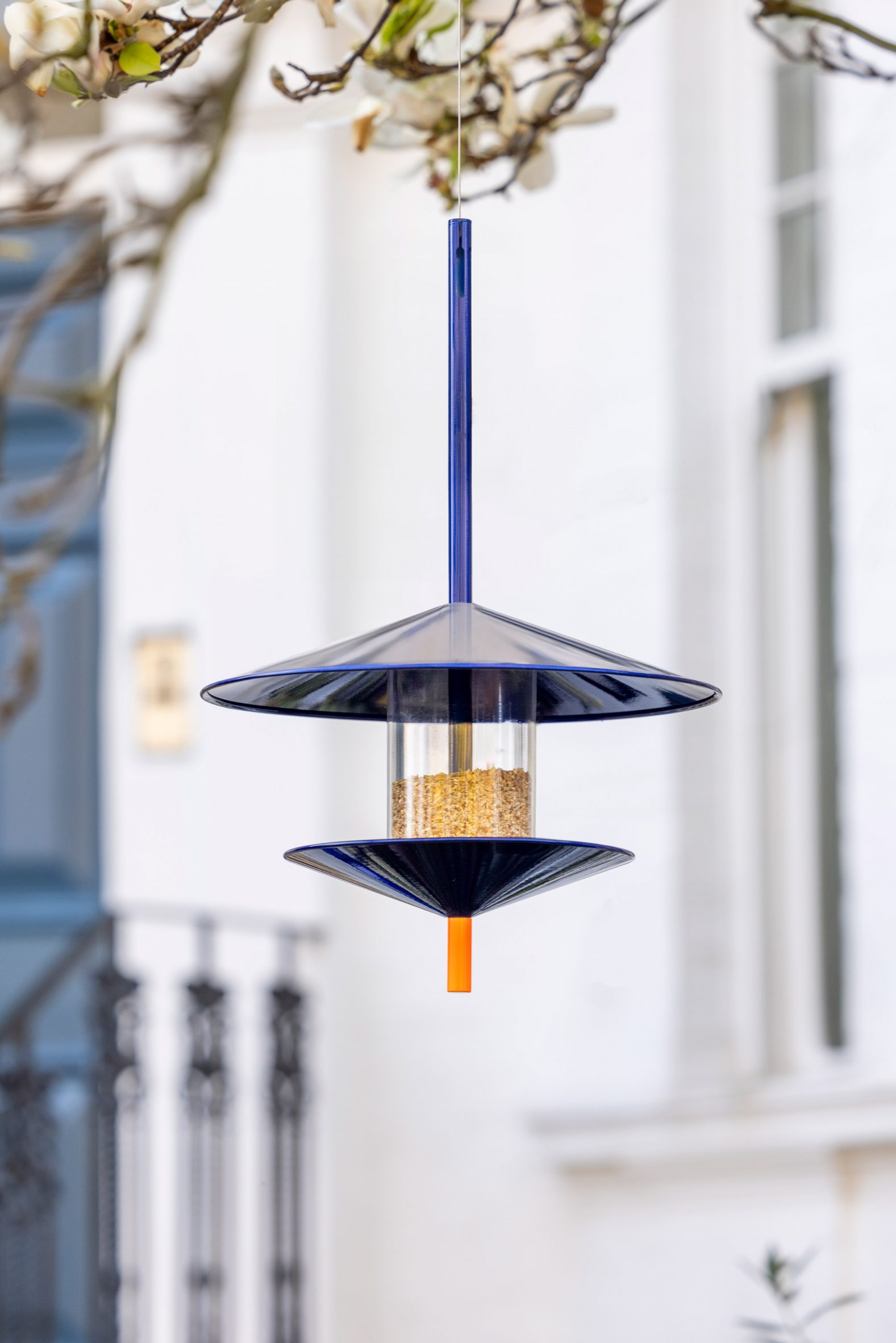 Foster + Partners designs "highly functional" bird feeders to reduce ...
