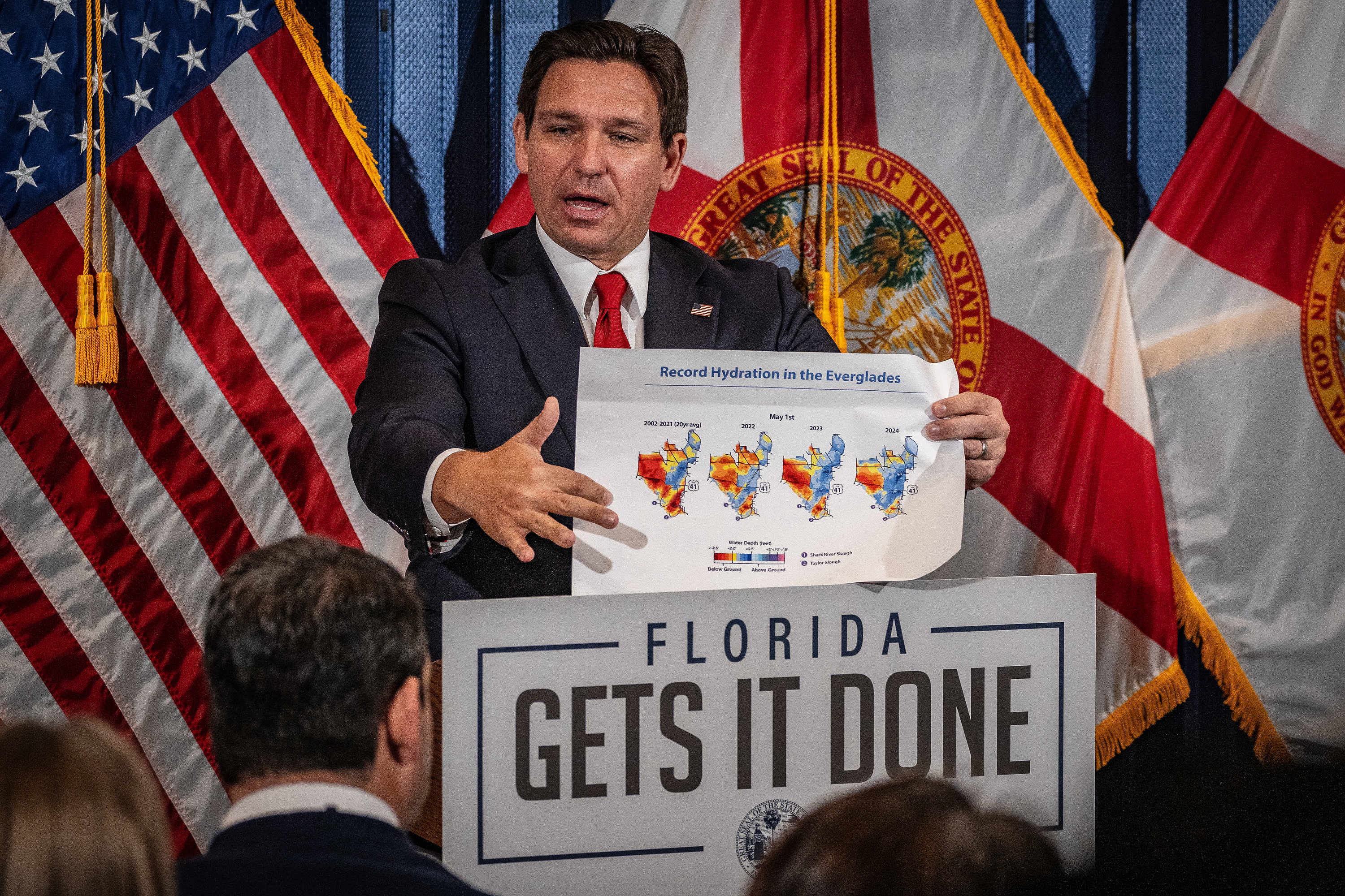 Gov. DeSantis, Florida lawmakers help spread 'chemtrails' conspiracy ...