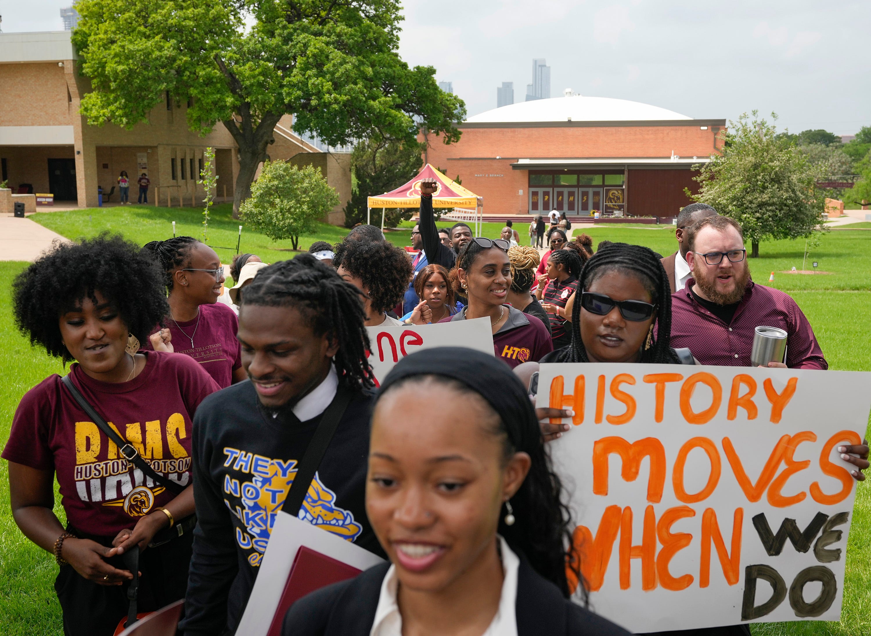 Texas HBCU Legislative Caucus, Huston-Tillotson students plea for more ...
