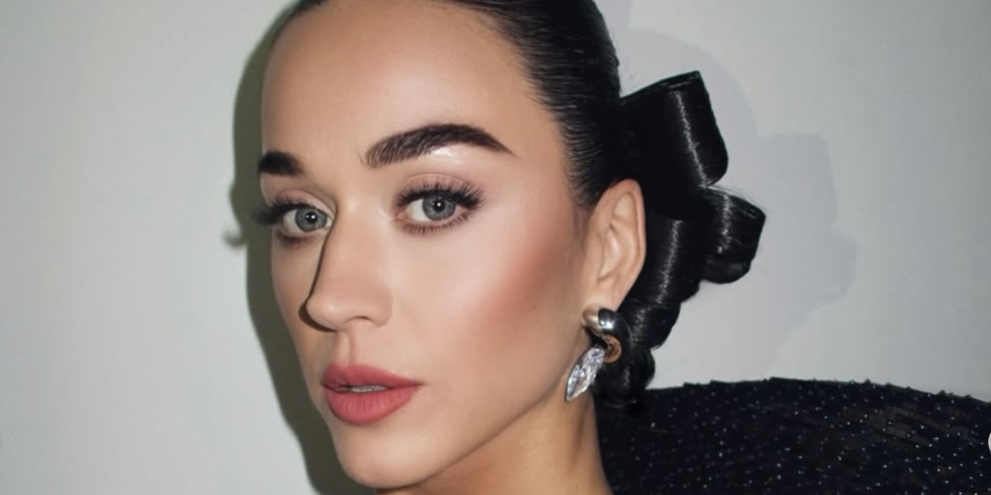 At 40, Katy Perry shines in a sculptural silver dress