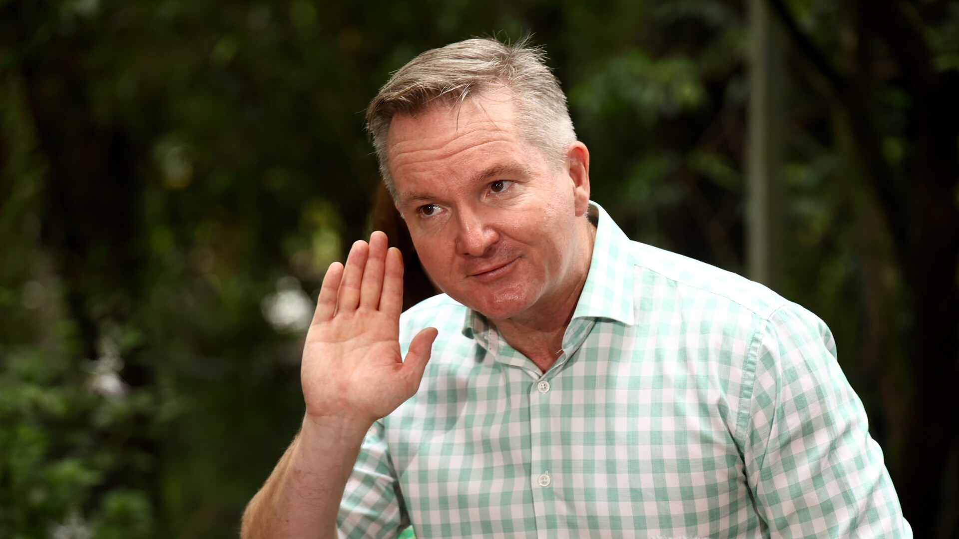 'Hope and pray': Bowen's 'scattergun' approach to community batteries