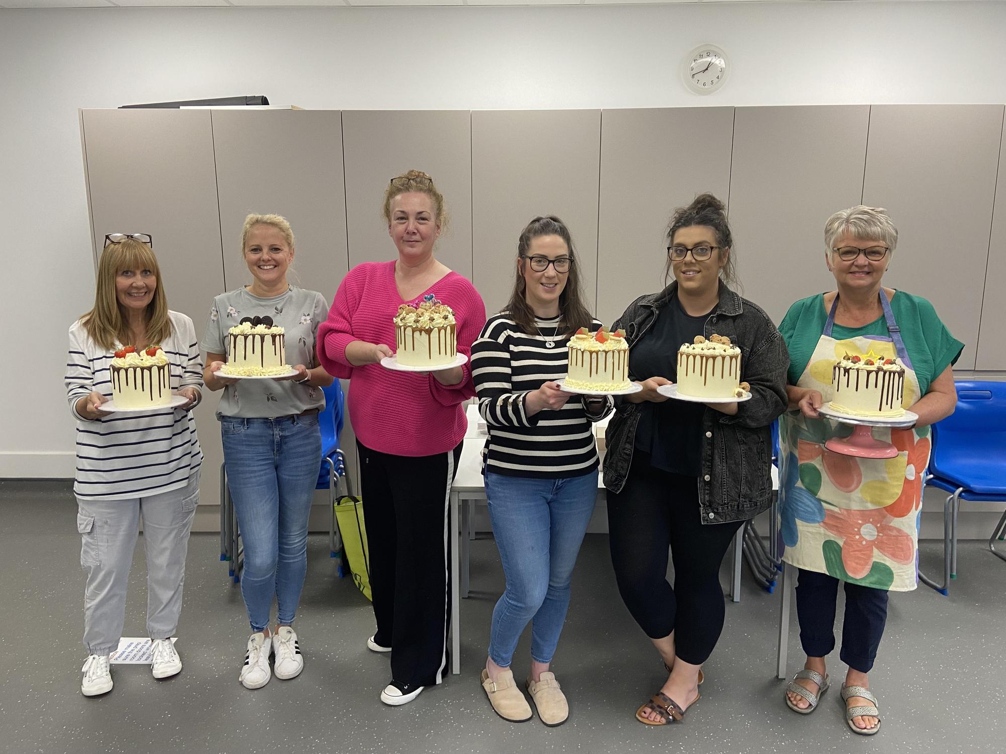 Baking business owner takes action to teach cake decorating skills
