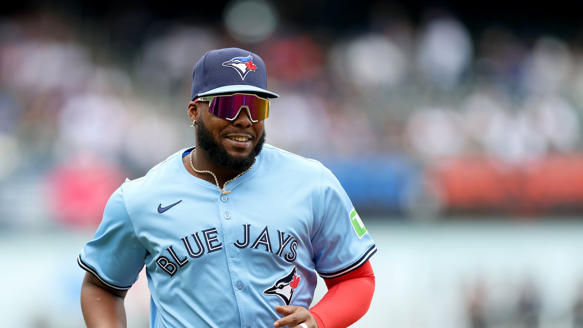 Vlad Jr., Jays agree to $500M extension