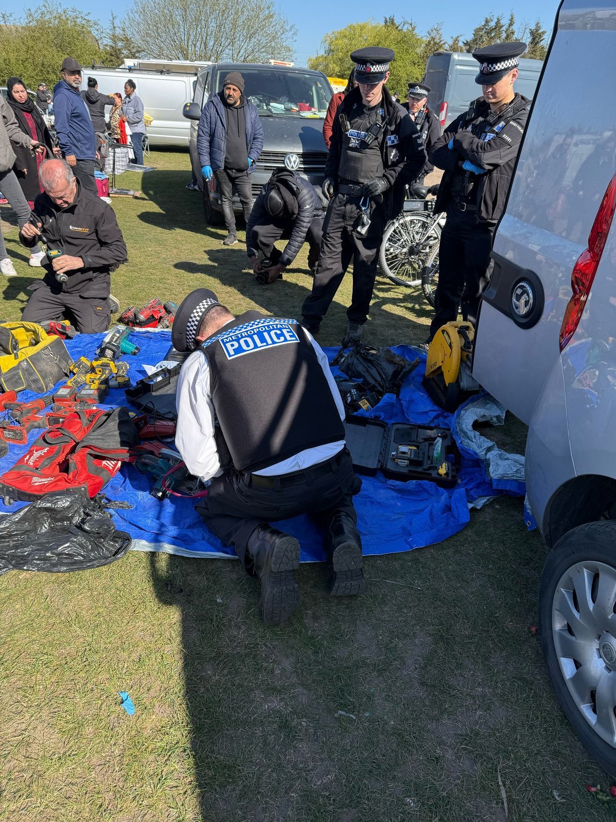 Four arrested as Met Police seize £50,000 of stolen tools in raid on ...