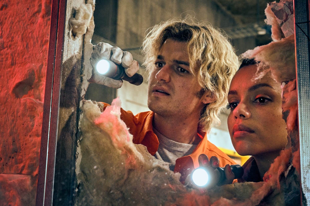 ‘Stranger Things' Star Joe Keery's Sci-Fi Comedy ‘Cold Storage' Lands ...