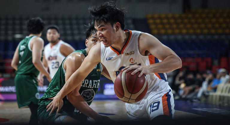 Player of the Week Bong Quinto stands out as Bolts start title ...