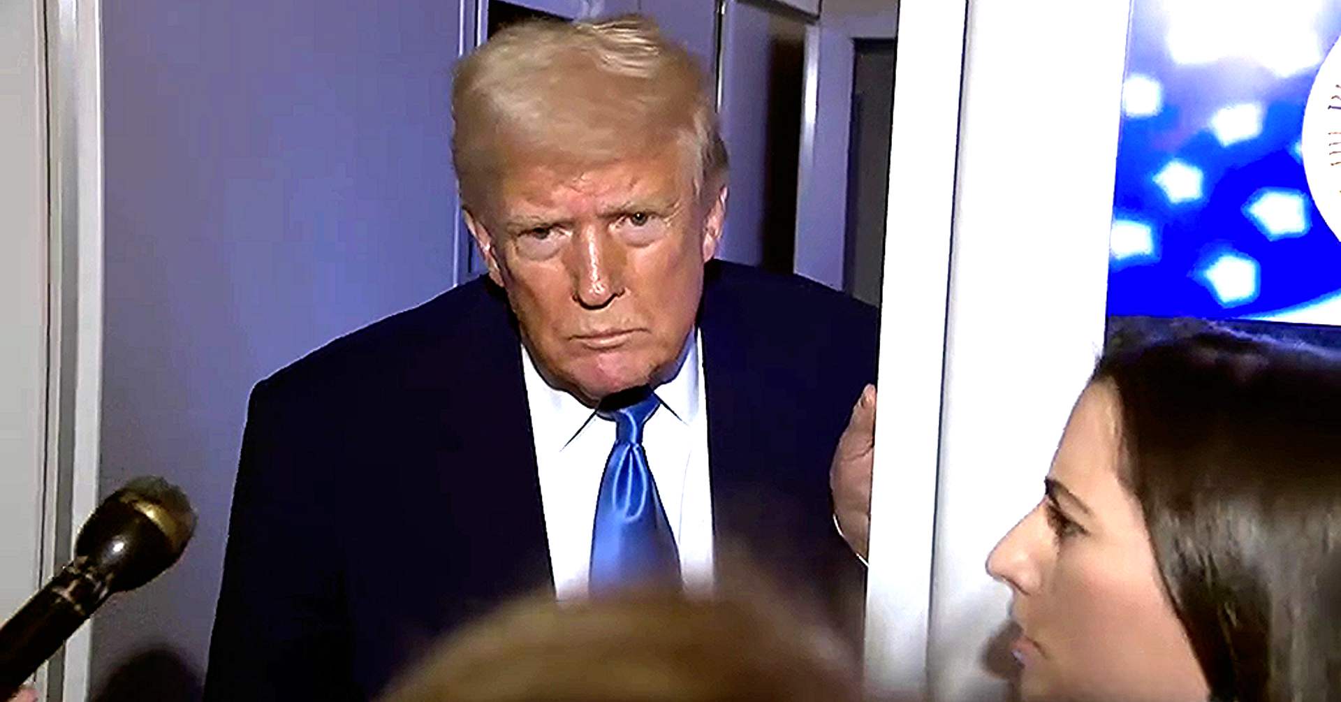 Reporter Asks Trump Straight-Up If He’s ‘Crashing the Markets on ...