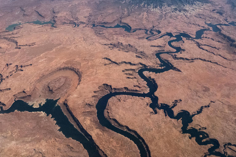 Warning Issued Over Lake Mead, Lake Powell Water Levels