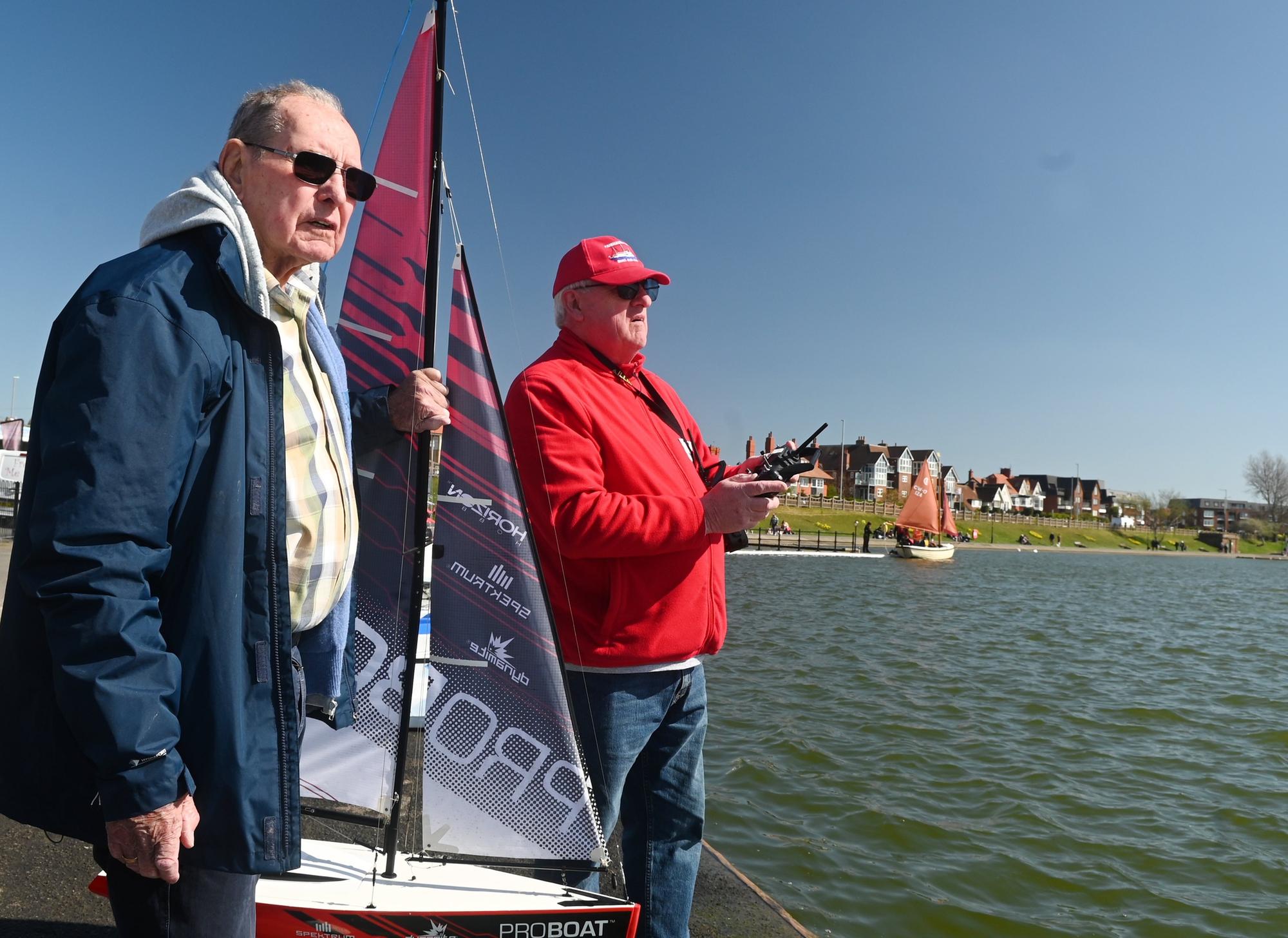 15 fun-packed pics as Fairhaven Marine Lake and Gardens in Lytham hosts ...
