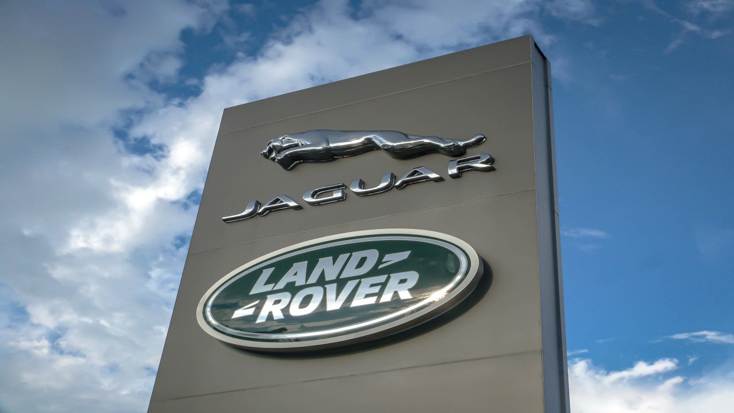 Jaguar Land Rover halts US shipments amid tariffs