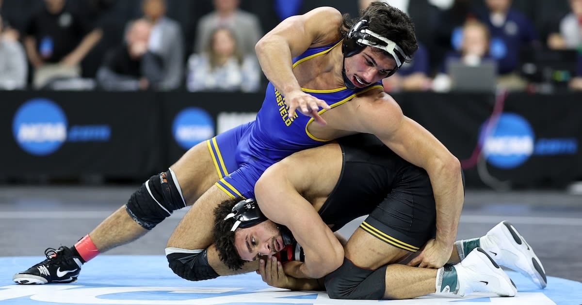NCAA wrestling champion AJ Ferrari announces commitment to North Carolina