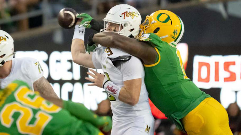 Oregon Ducks' Jordan Burch Late Riser In Pre-NFL Draft Process?