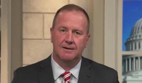 Missouri U.S. Senator proposes Monday after Easter as a federal holiday