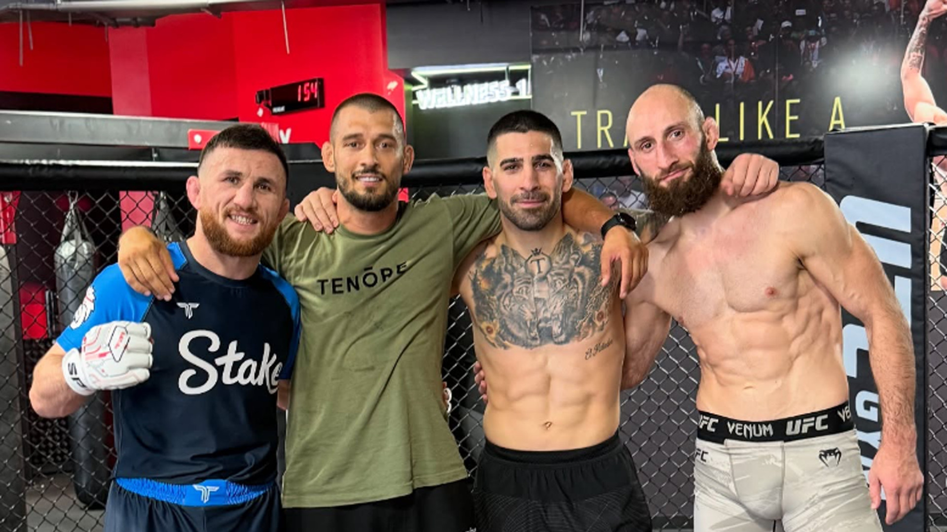 Australian MMA Coach Thrown In U.S. Jail Over Visa Issue