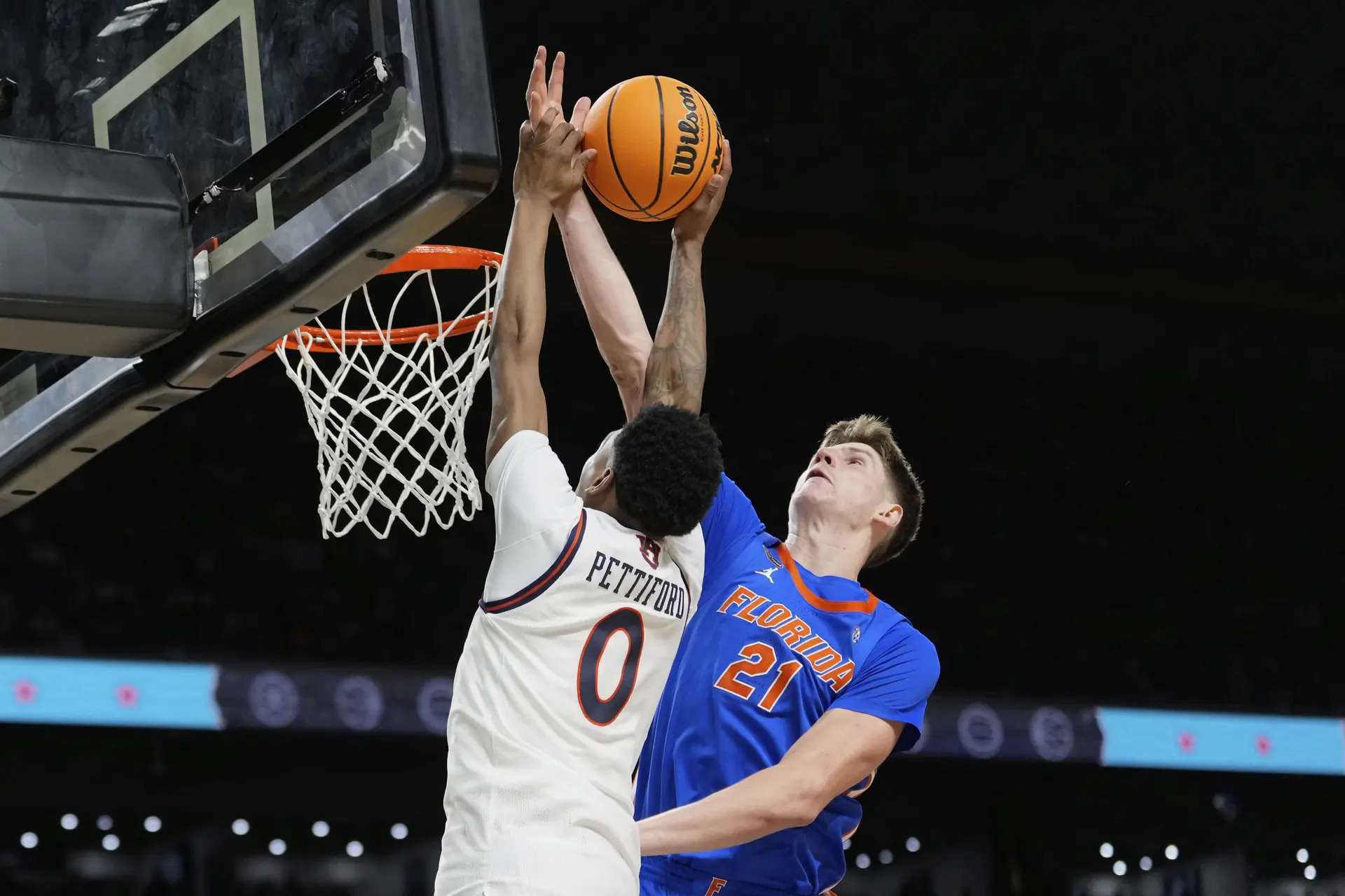 NCAA 2025 Men's National Championship Florida Gators and Houston ...