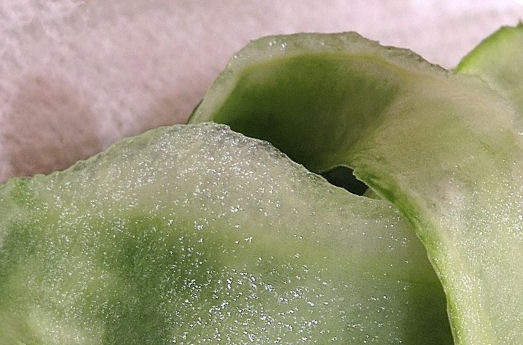 15 DIY cleaning sprays made from leftover produce and pantry staples