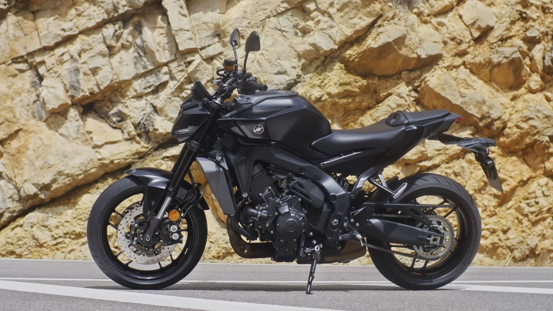 10 Expensive Motorcycles You Can Only Dream About & 10 Affordable ...