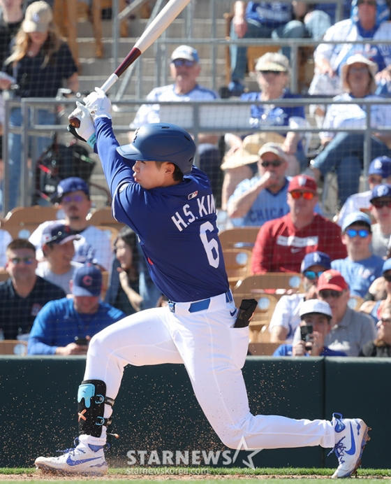 "김혜성 오면 2B, 에드먼 CF 이동" 드디어 '꿈의 무대' 보인다, "제발 그렇게 해줘" 다저스 팬들 열광... 베츠와 키스톤 예상