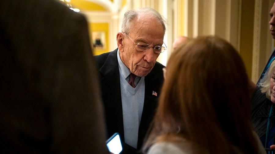 7 GOP senators sign on to bill to check Trump’s trade authority