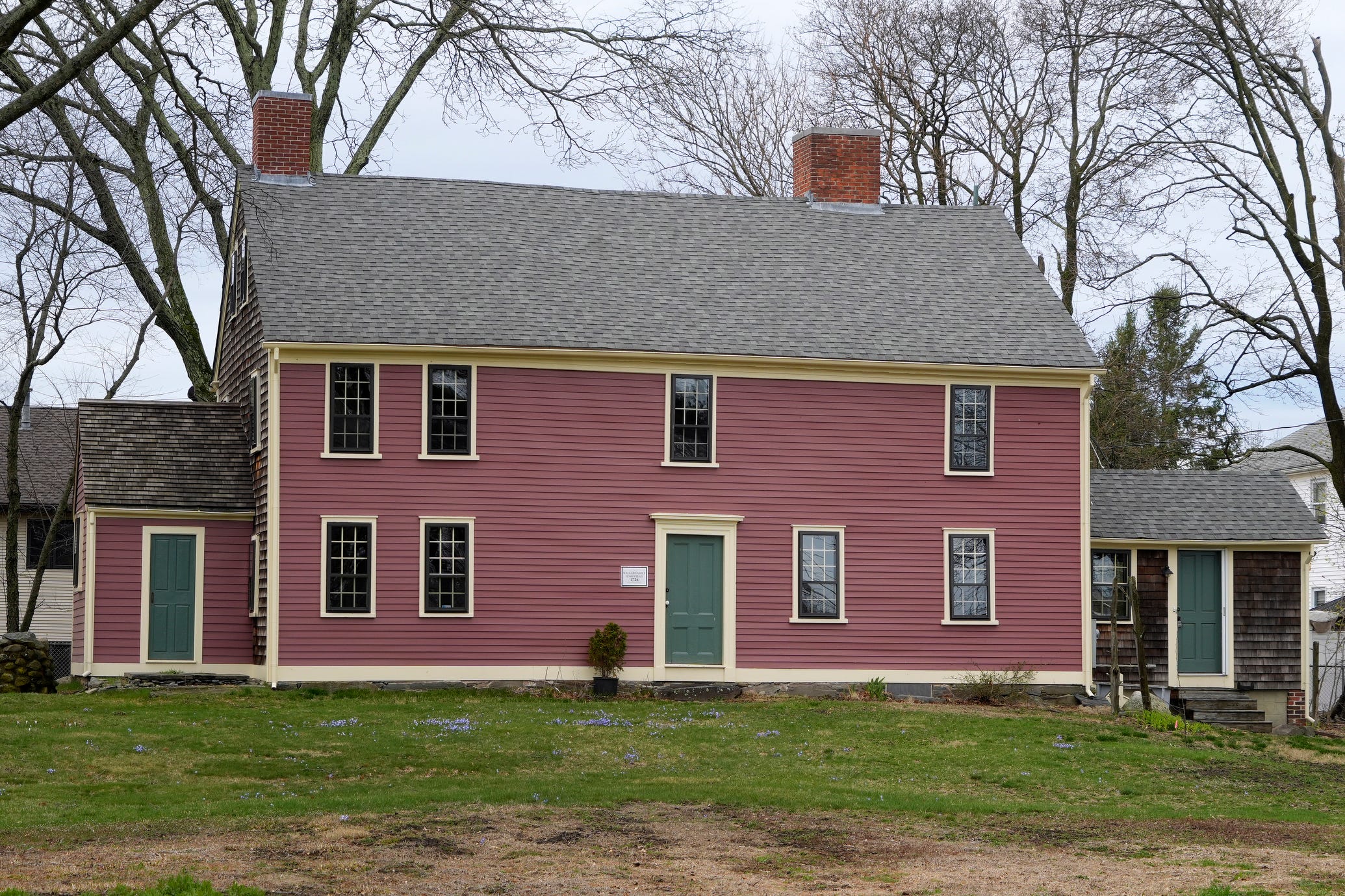 This historic East Providence house is older than the country - and it ...