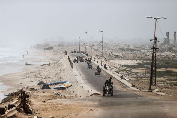 Israel now controls half of Gaza after expanding buffer zone in recent ...