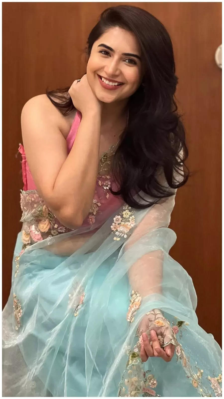 Charming pics of Vyoma Nandi