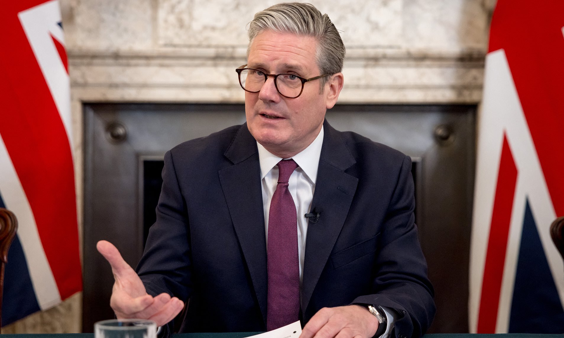 Starmer to change British car industry in wake of Trump's tariffs