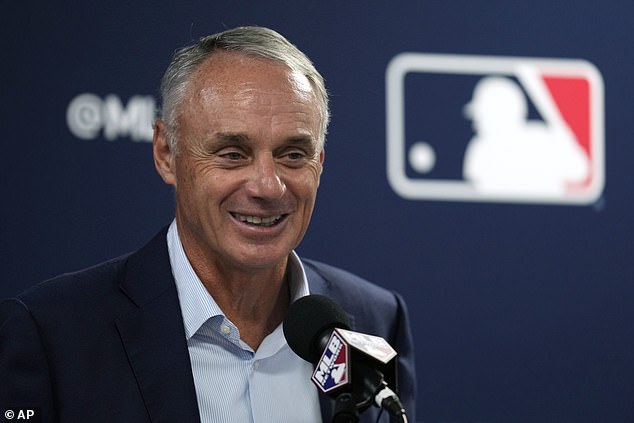 MLB commissioner Rob Manfred breaks silence on Yankees' torpedo bats ...
