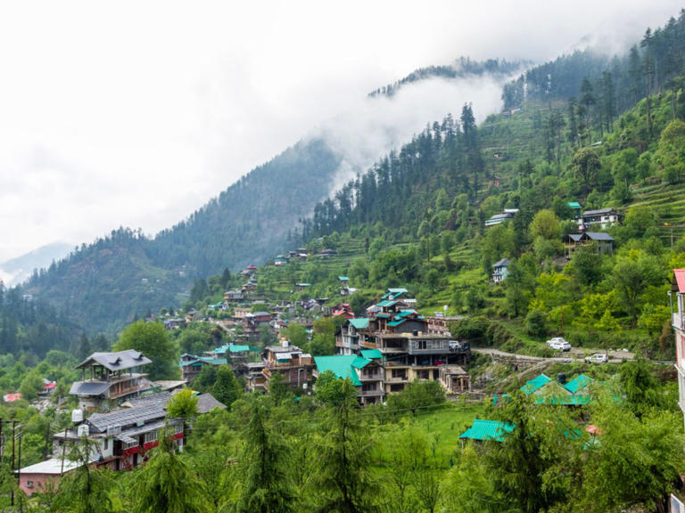 Ultimate Guide for Manali Tourist Places: Best Places to Visit in Manali, Things To Do, Etc.