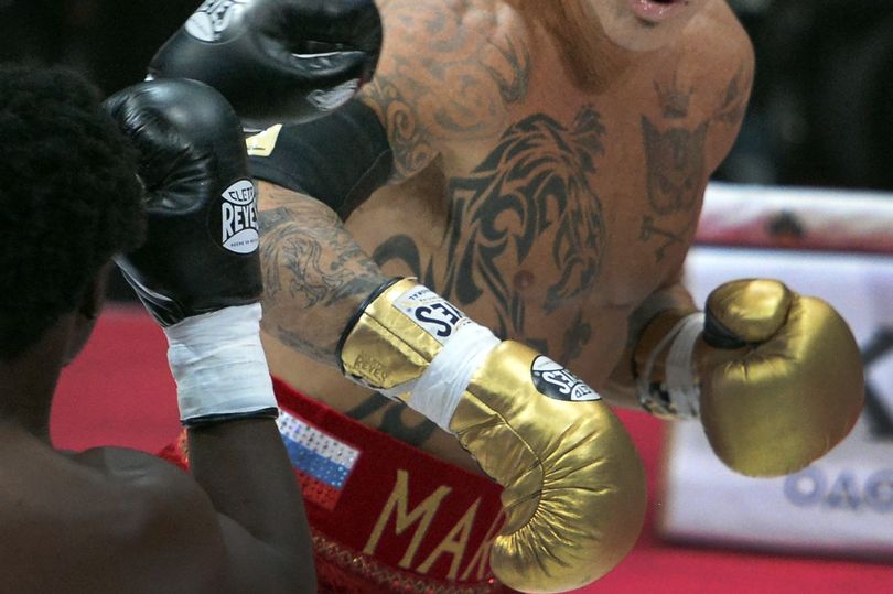 CBB Mickey Rourke’s wild moments - homeless boxing match, steroids, gun ...