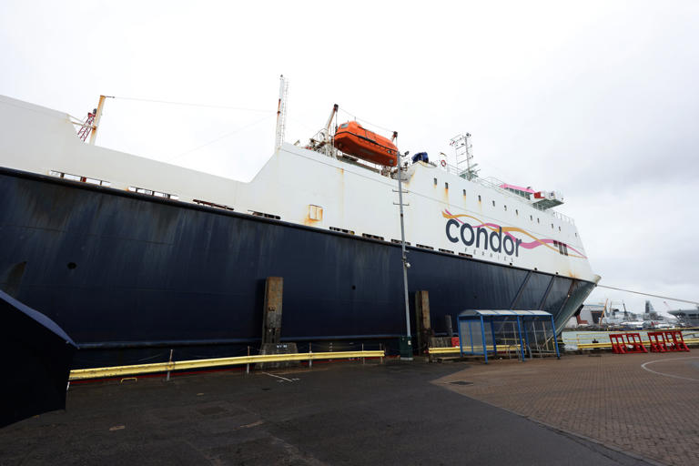 "Loyal servant" MV Commodore Goodwill up for sale as Condor Portsmouth ...