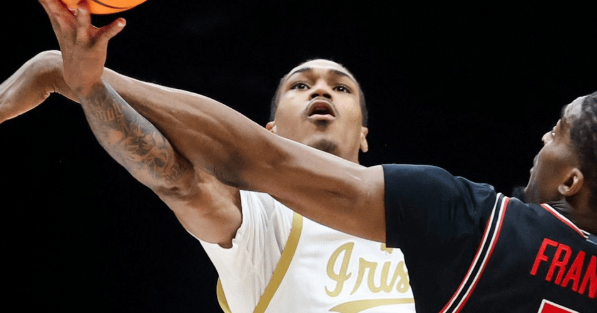 Former Notre Dame forward Tae Davis commits to Oklahoma