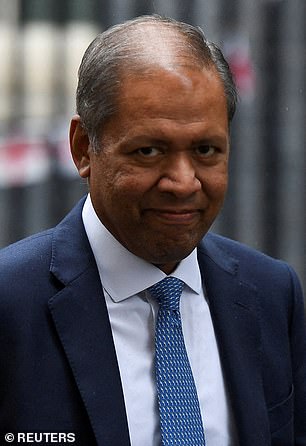 Bosses of world's biggest banks 'in urgent private talks over turmoil'