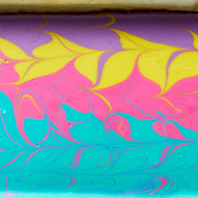 My Peeps Cheesecake Bars Are So Good, Even Peeps Haters Will See The Light