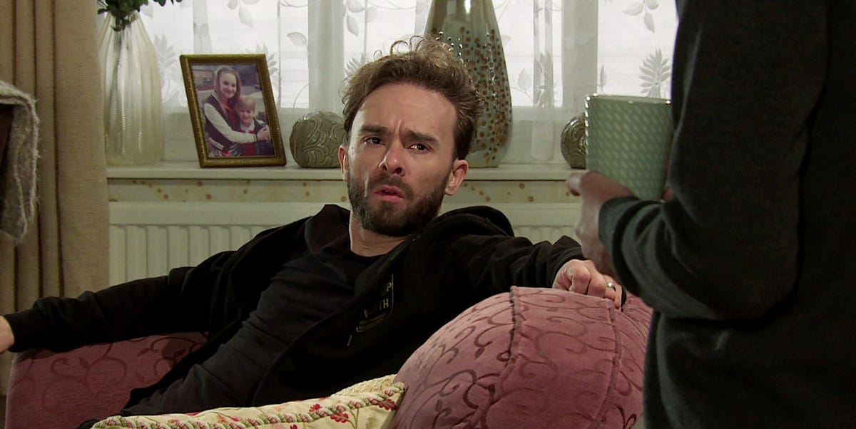 Coronation Street star reveals secret cast rule - and who broke it