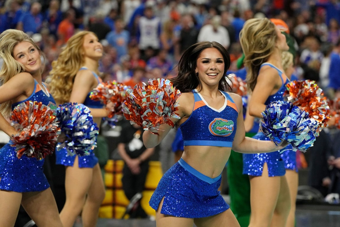 Stunning cheerleader photos from March Madness this year
