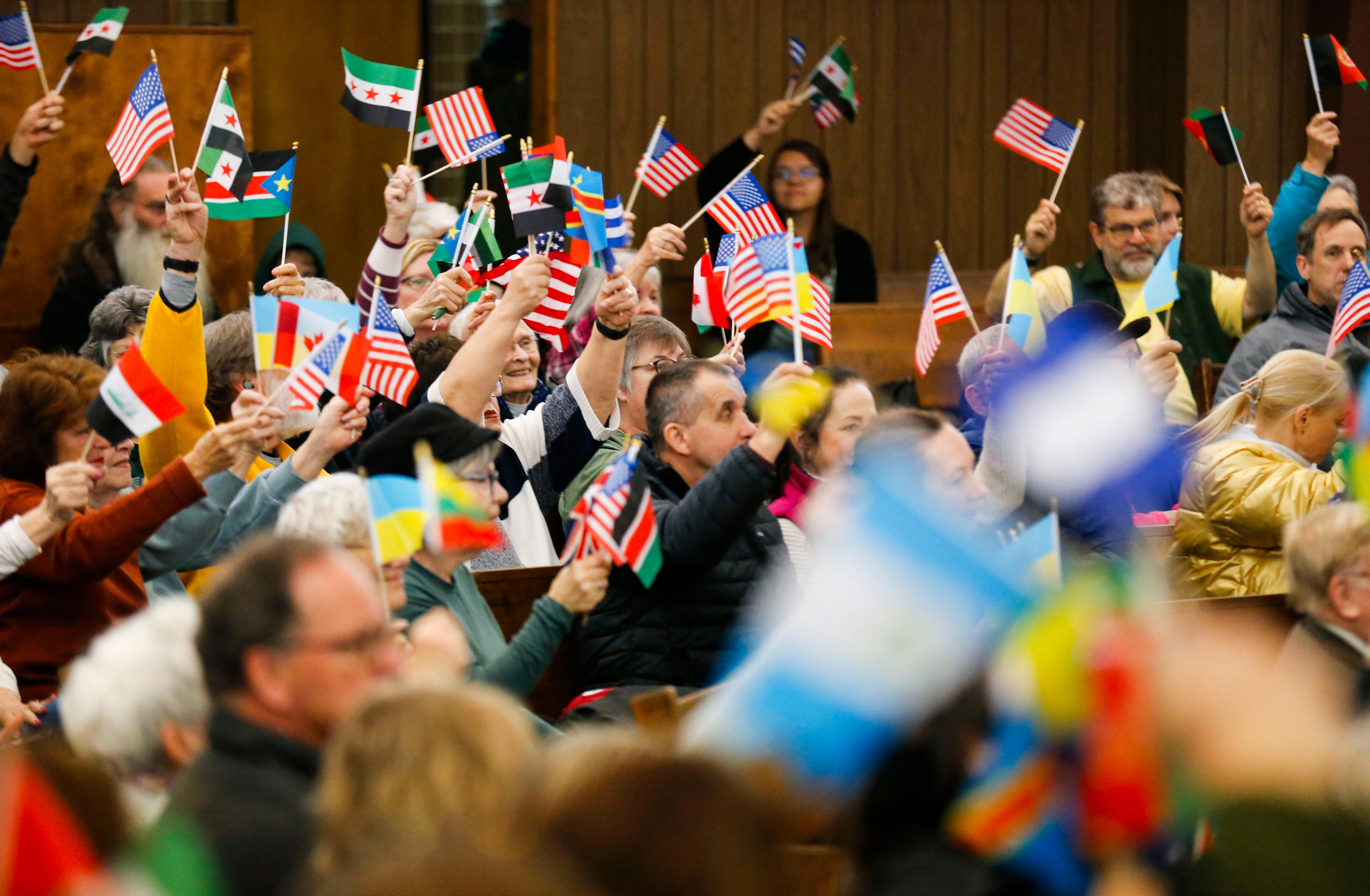 Springfield rally shows support for refugees, highlights beauty of ...