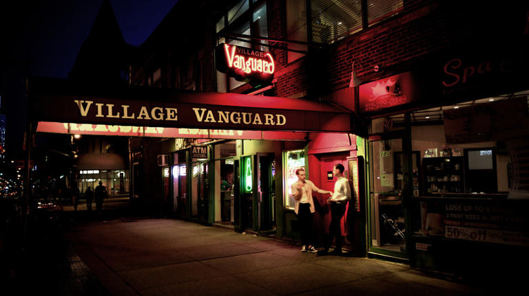 One Of New York's Liveliest Neighborhoods Is An Artsy, Foodie Paradise ...