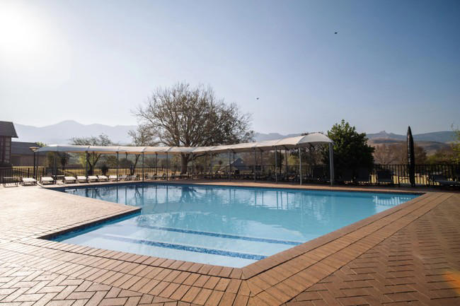 Breathtaking views and modern luxury at Alpine Heath Resort ...