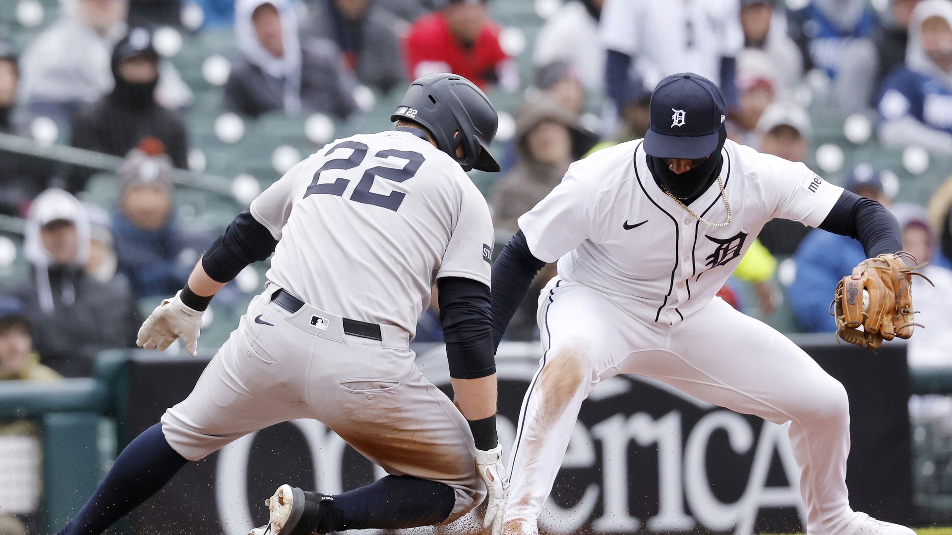 Yankees 2, Tigers 6: Snow on the field, ice in the batter’s box