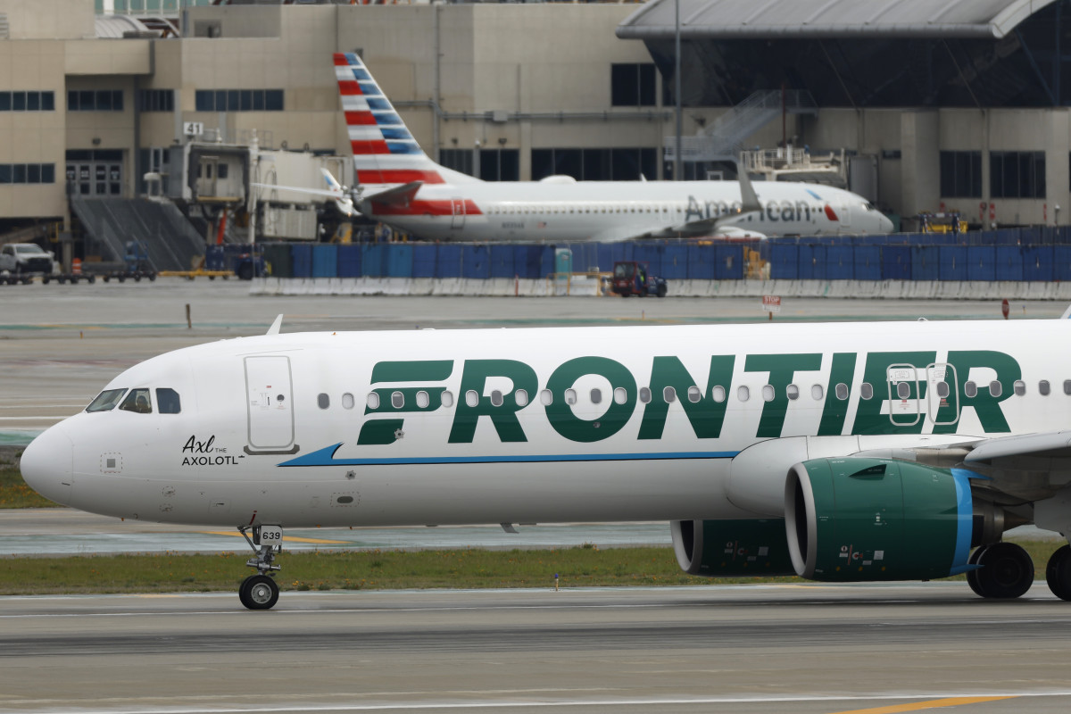 Frontier Airlines Puts Limit on Free Checked Bags Promotion