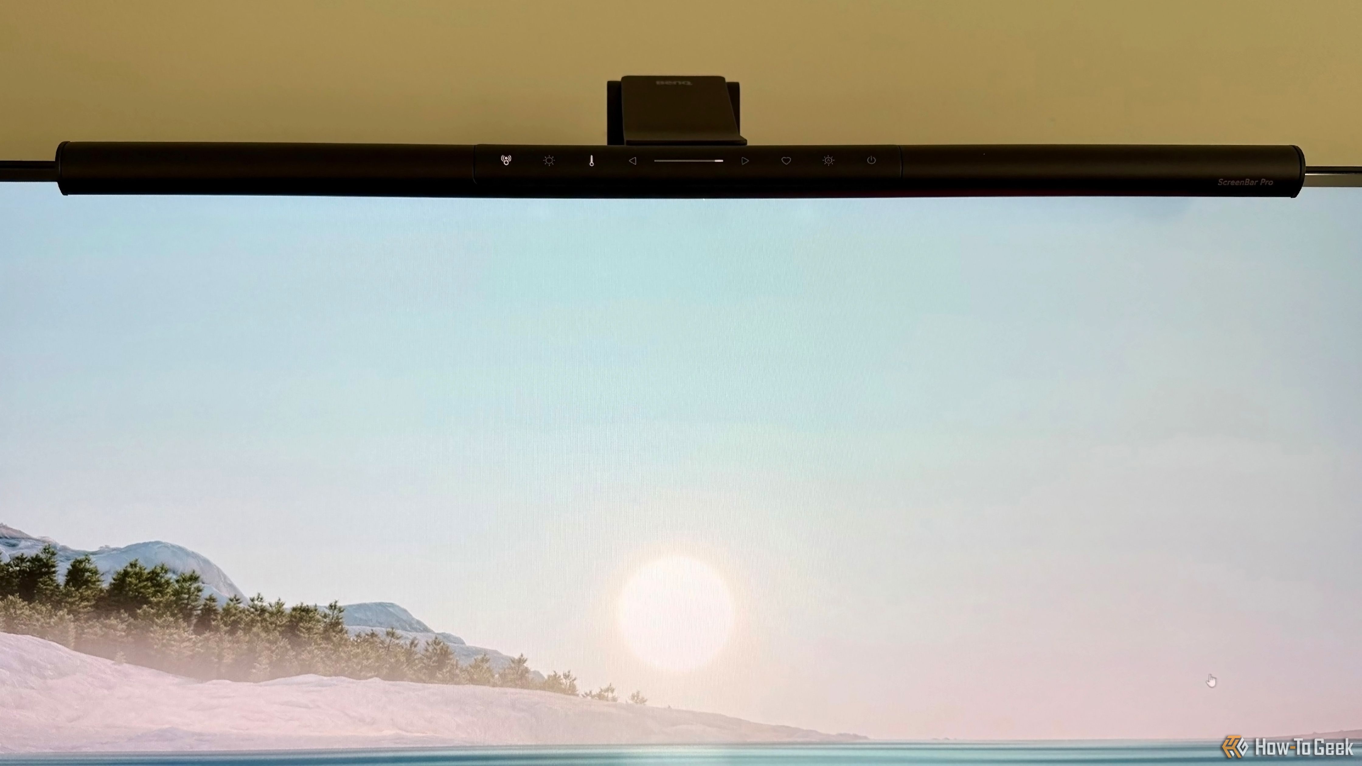 BenQ ScreenBar Pro Monitor Light Review: Glare-Free Illumination