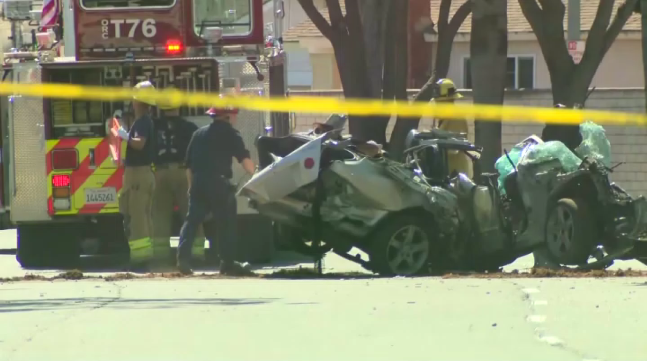 Death toll rises to 5 in fatal Santa Ana crash