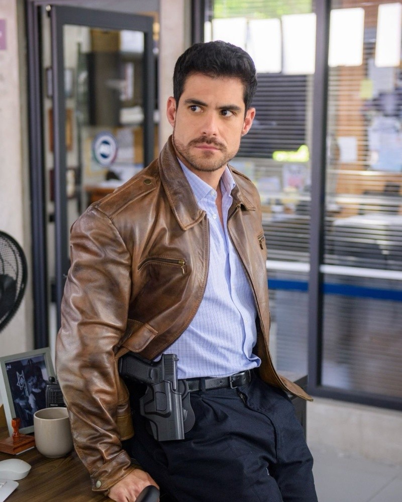 El actor Erik Díaz promete una historia poco convencional en 'Juegos de ...