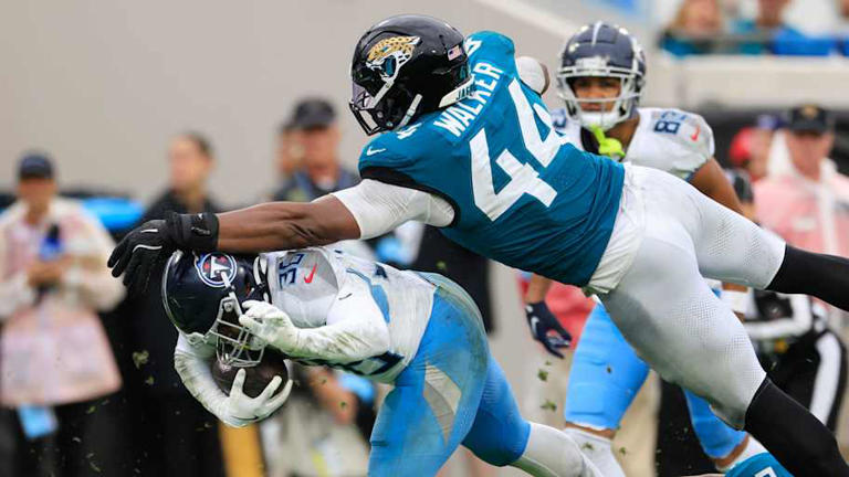 Jaguars Make Contract Decision on Former No. 1 Pick Travon Walker