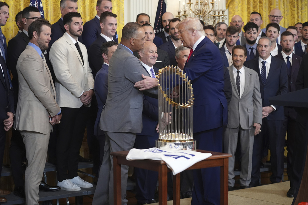Ohtani, Betts and World Series champion Dodgers visit Trump at the ...